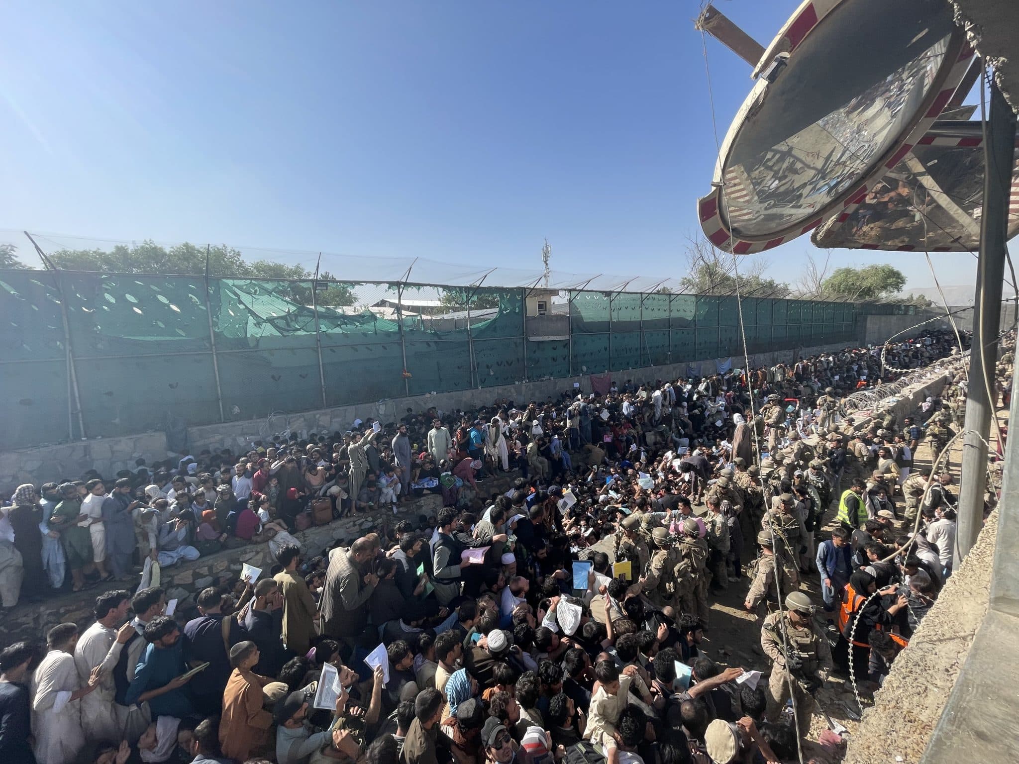 Life and Death at Abbey Gate: The Fall of Afghanistan and the Operation ...