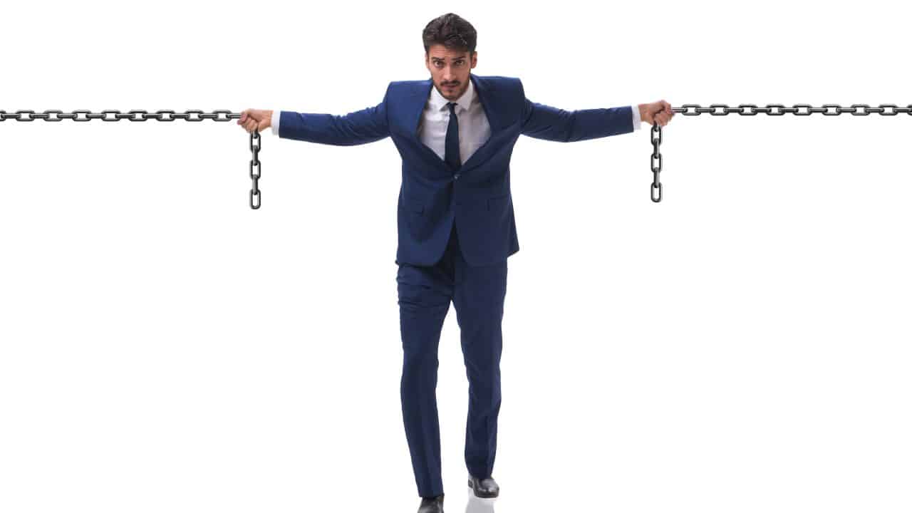 The Chain is as Strong as It Decides to Be: Rethinking Team Dynamics ...