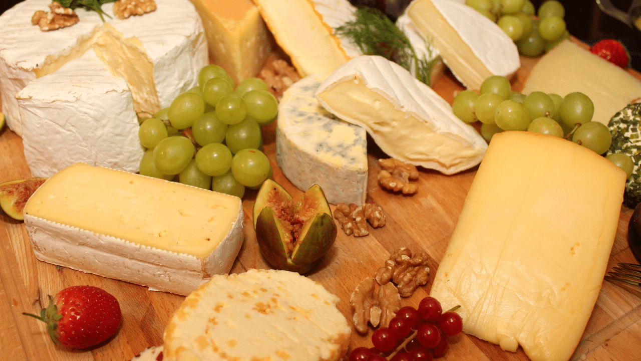 When to Use Mild Cheeses vs. Strong Cheeses in Cooking • The Havok Journal