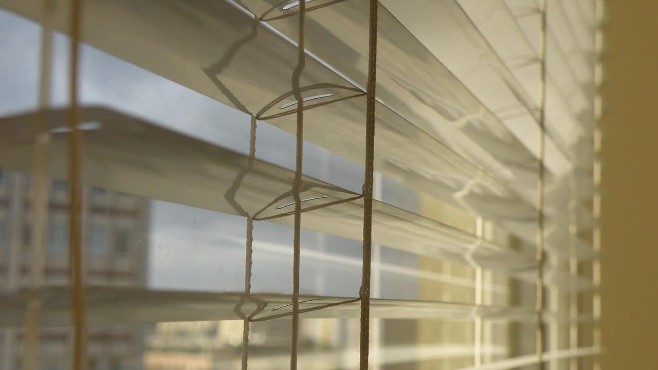 Sun Protection and Privacy: How to Achieve Both in Your Home • The ...